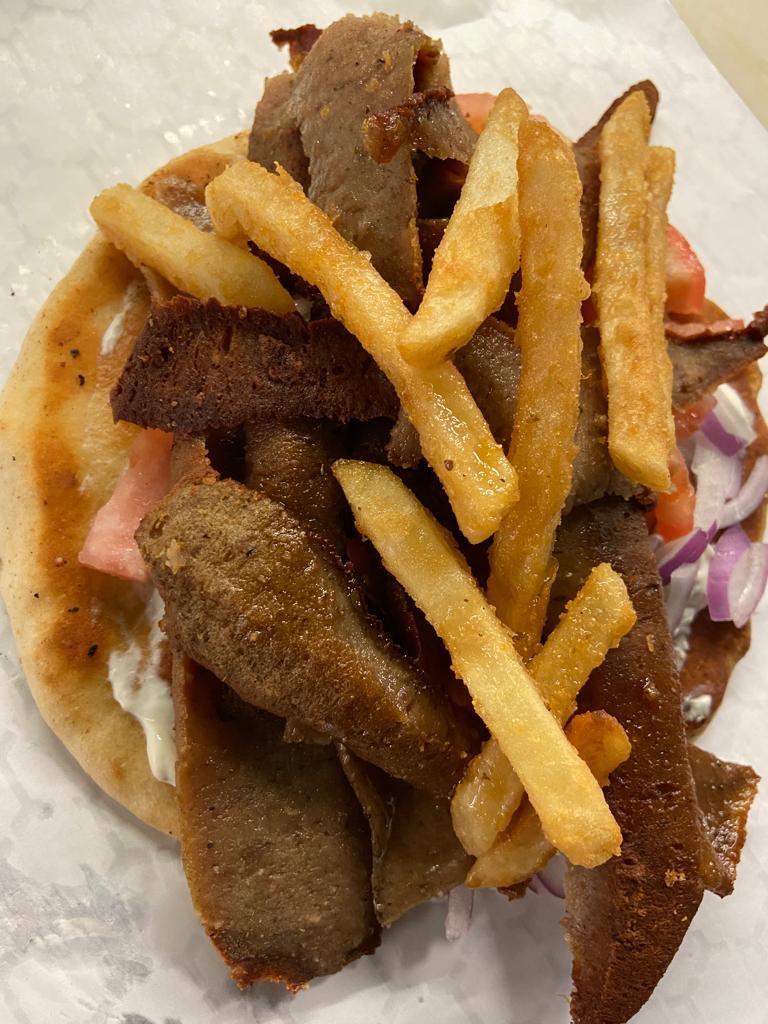 Beef & Lamb Gyros Pita – Snuffy's Grill